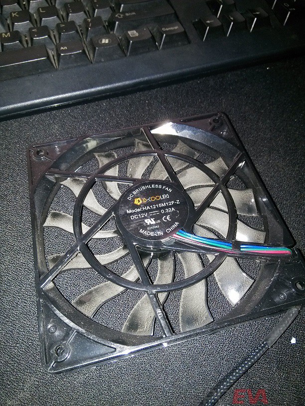ID COOLING IS-60原配的1215风机不太耐用_电脑知识论坛_PCEVA,PC绝对领域,探寻真正的电脑知识