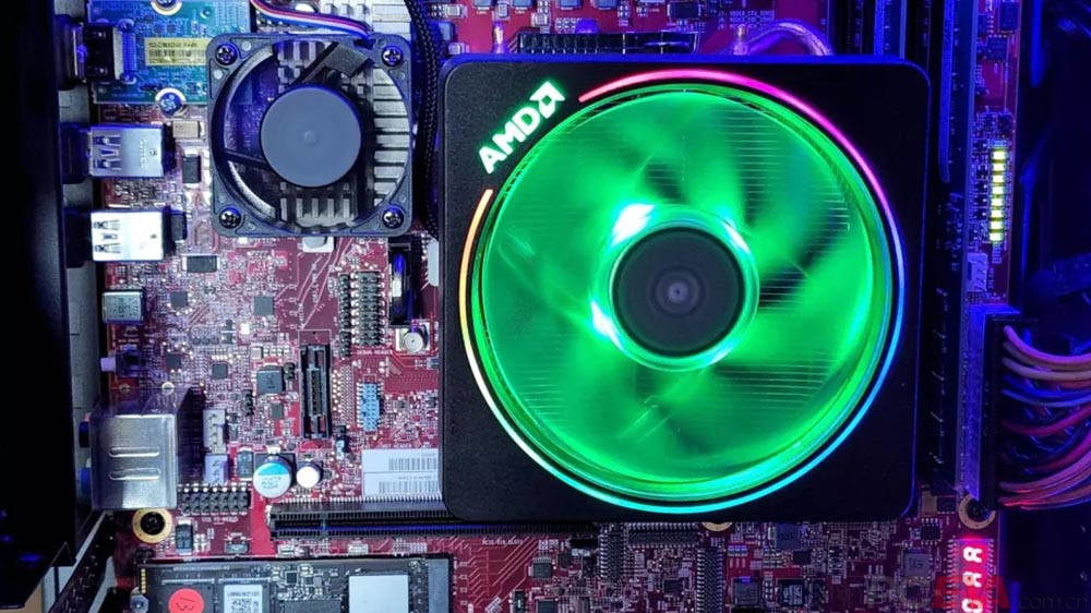 主板VRM供电冷却风扇支架_PCEVA,PC绝对领域,探寻真正的电脑知识