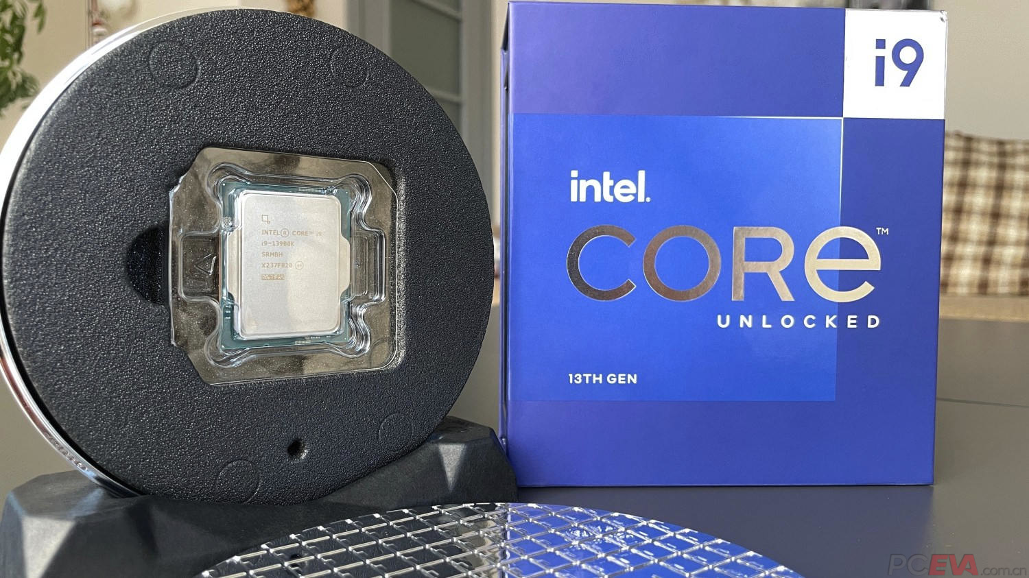 下代酷睿临近：酷睿i9-13900K换装_PCEVA,PC绝对领域,探寻真正的电脑知识