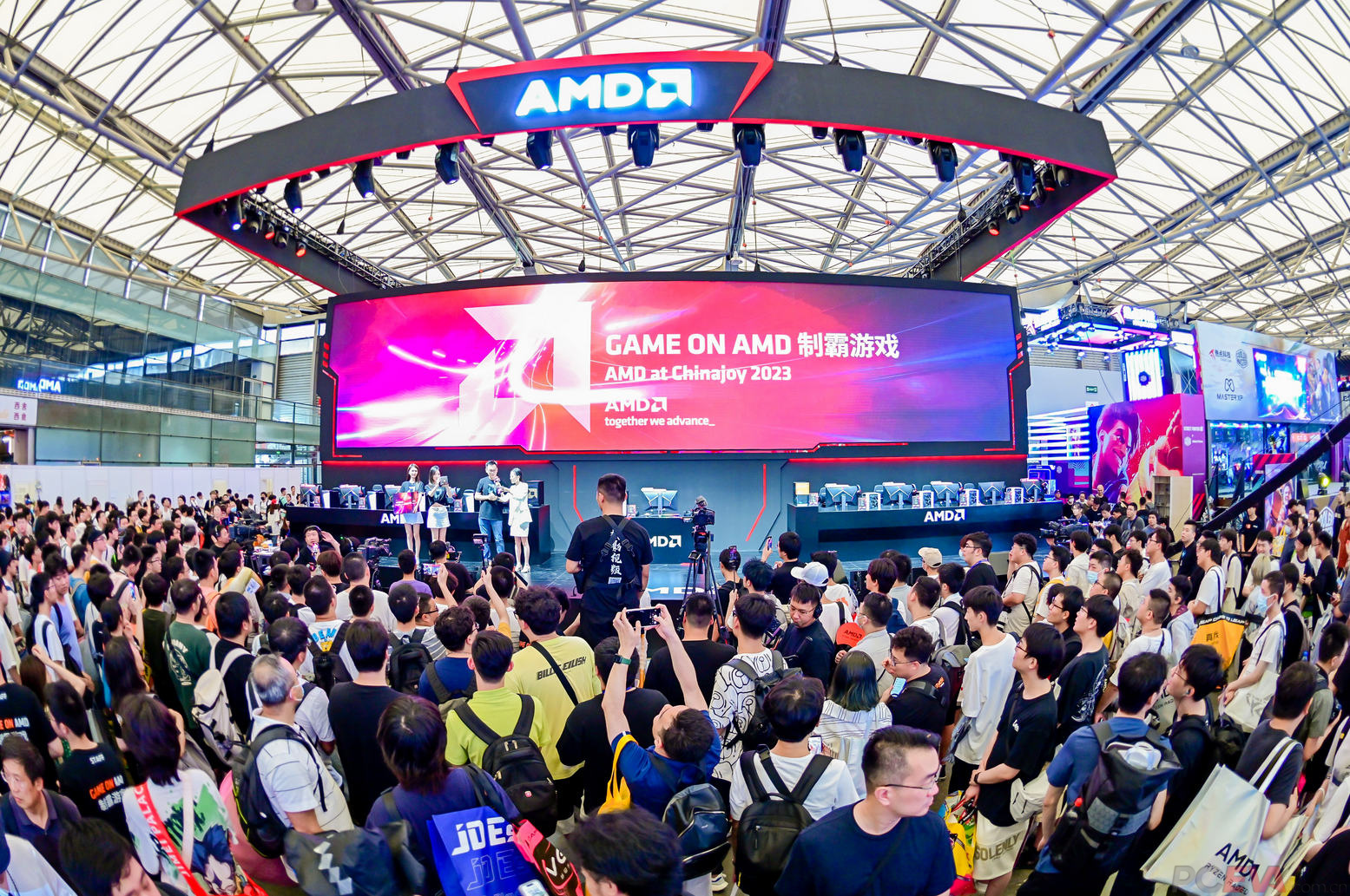 AMD 锐龙5 7500F处理器 惊艳亮相Chinajoy2023_PCEVA,PC绝对领域,探寻真正的电脑知识